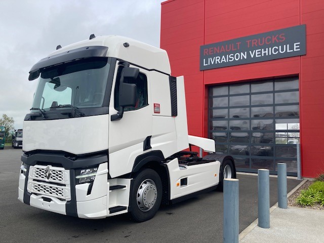 Tracteur T480 T4X2 DE13